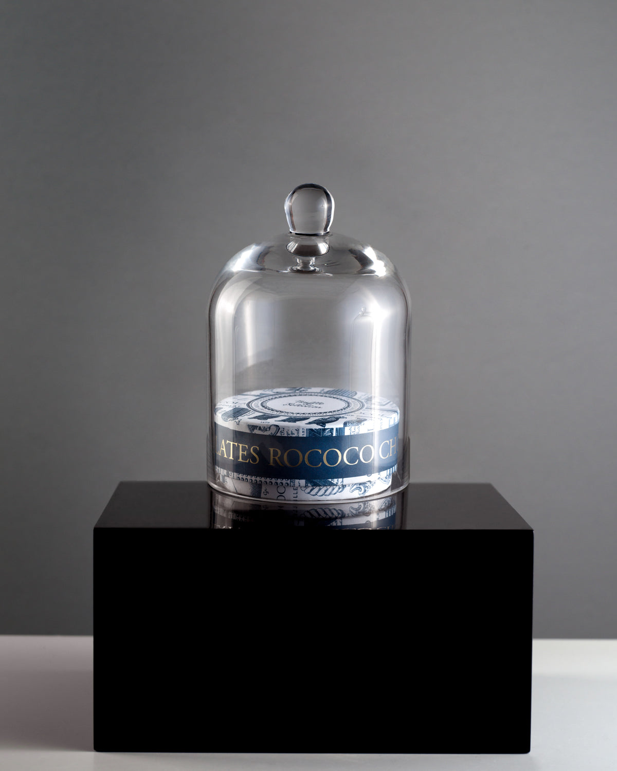 Elevate Your Space with Our Large Glass Cloche - A Touch of Vintage El